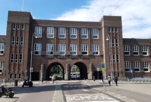 Middelbare Scholen in Amsterdam, Keuze & Loting | Tips ⁂ 📚